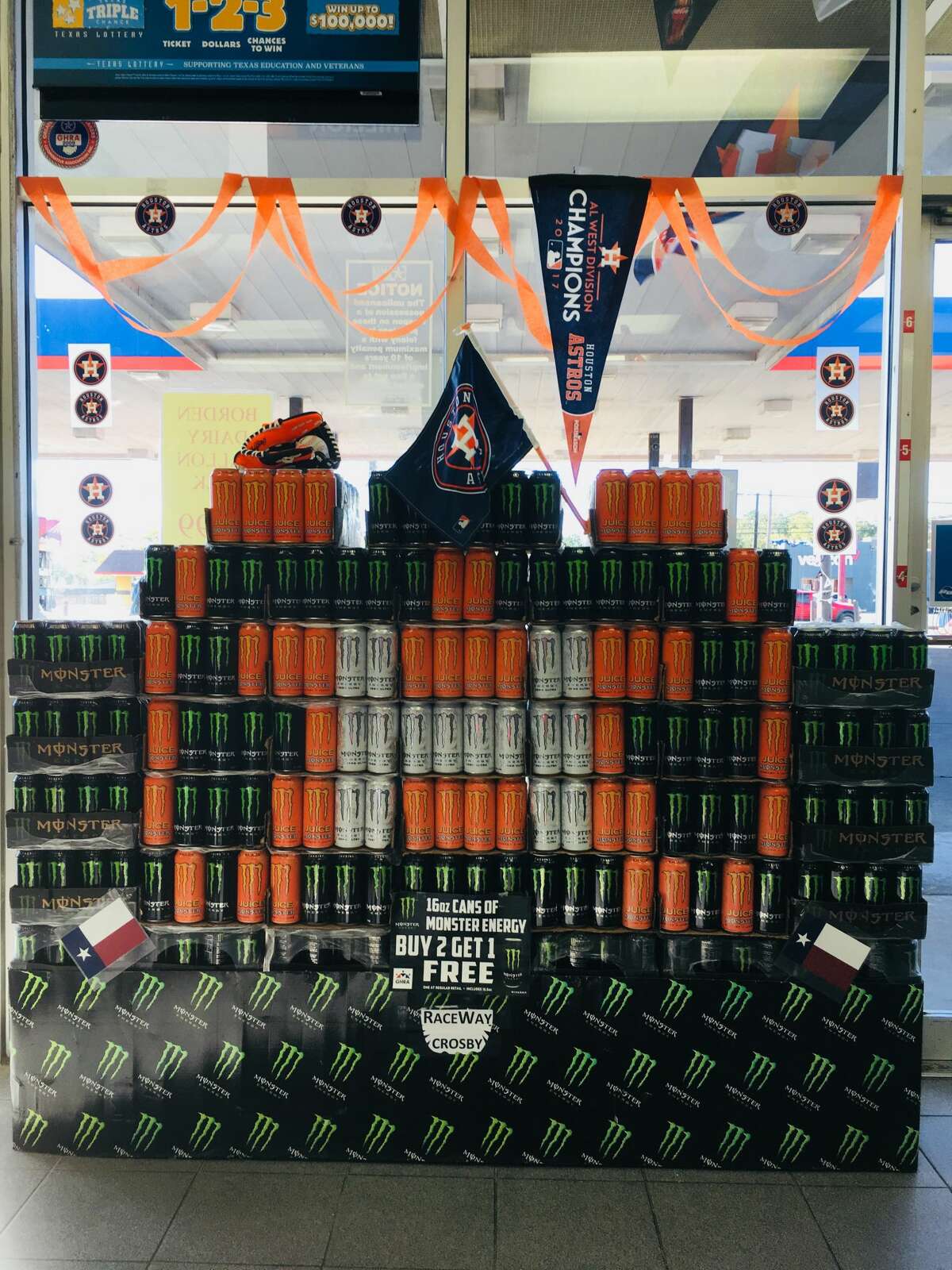 Photos: Houston Astros fans share their World Series pride from around ...