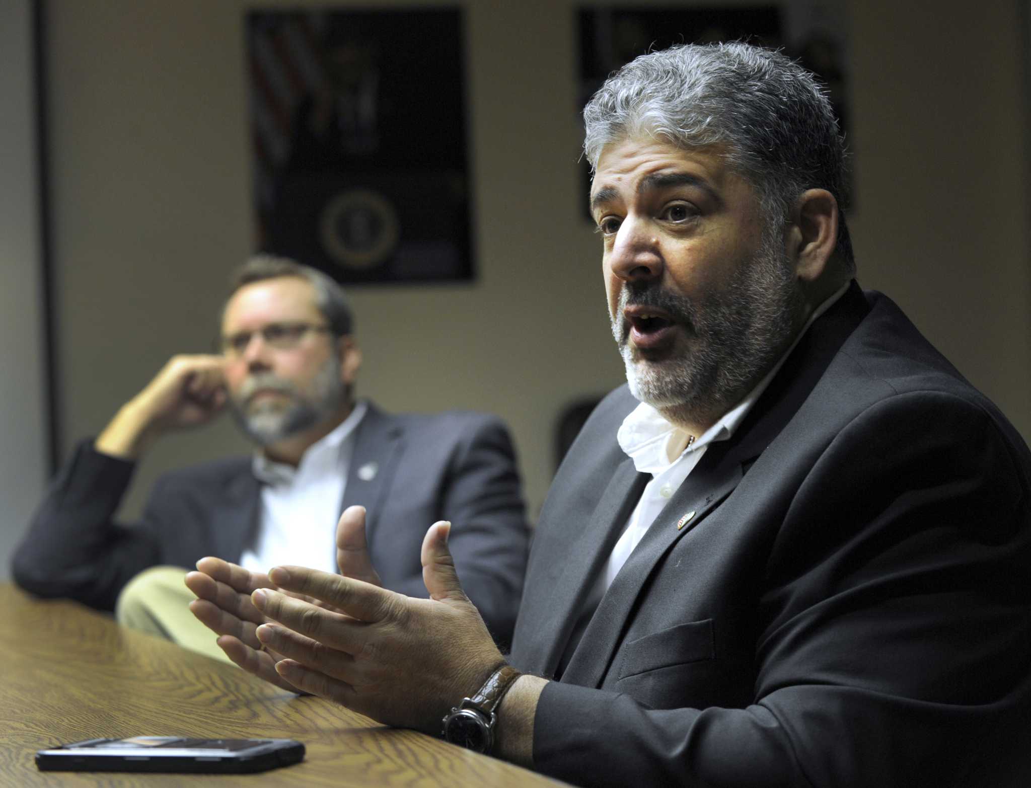 Bass unseats Gronbach in New Milford mayoral race