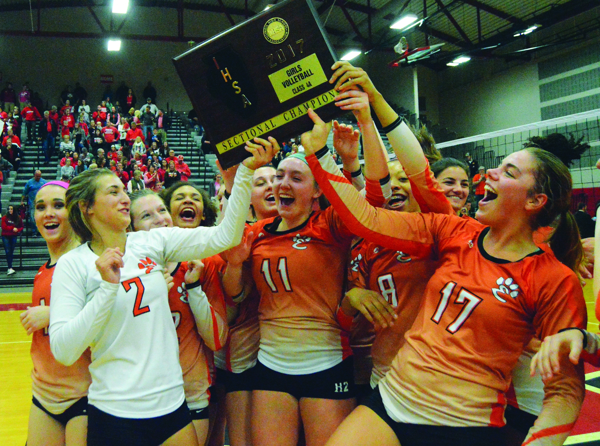 GIRLS' VOLLEYBALL: Tigers enjoy special season together