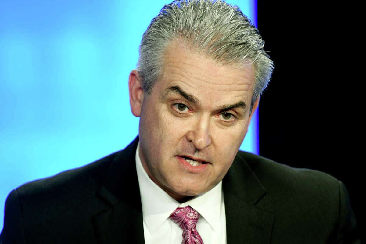 Woman says McLaughlin urged her to retract abuse allegation