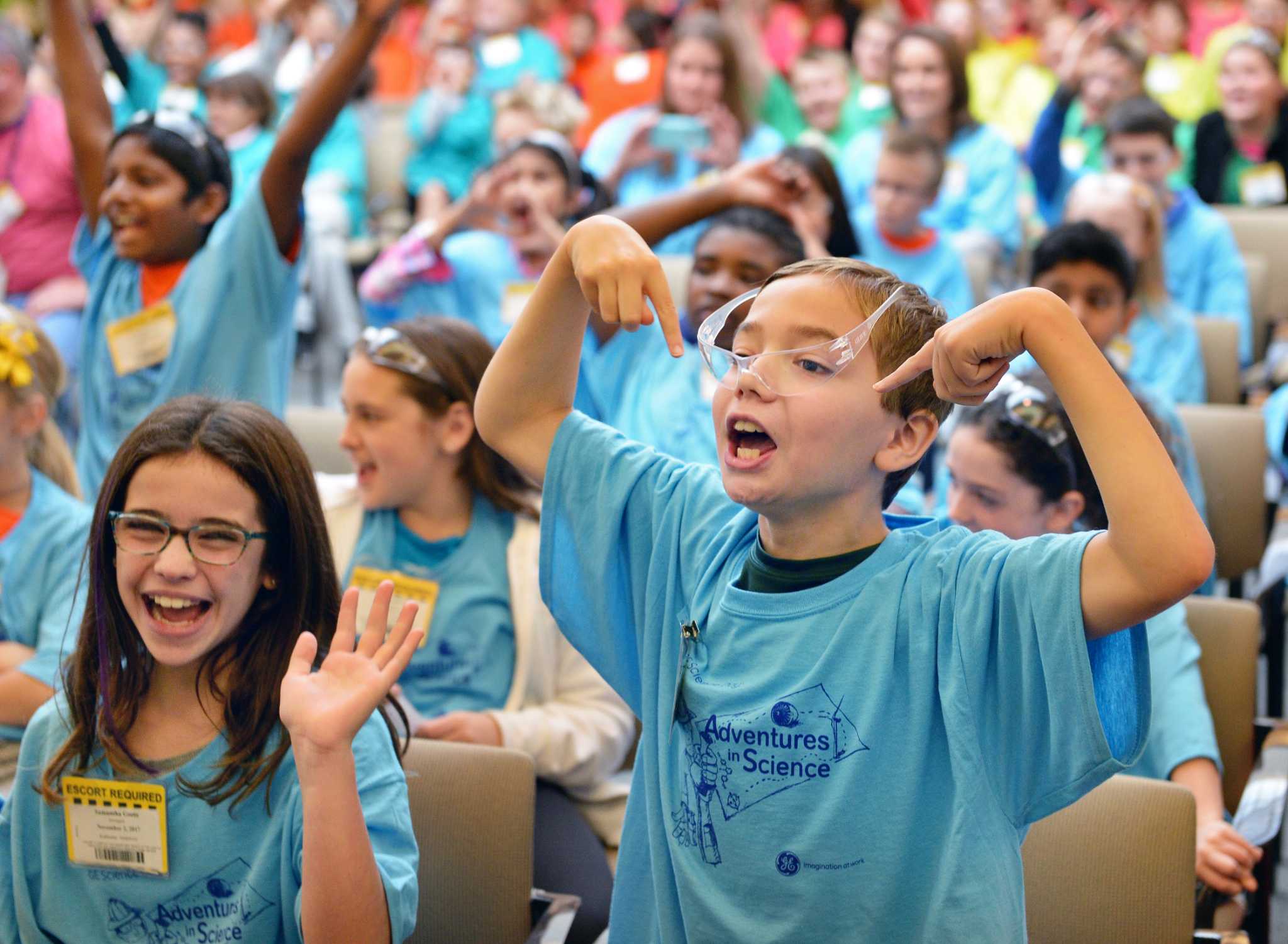 Photos: GE Science Day