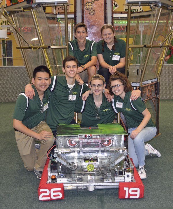 Great Lakes Bay Bot Bash hosts 30 high school teams