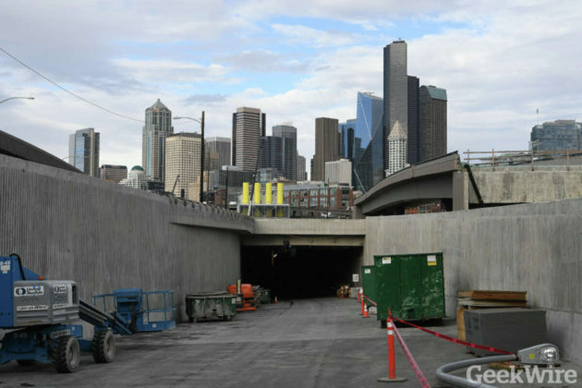 End-to-end trip in Seattle tunnel shows project's massive scale