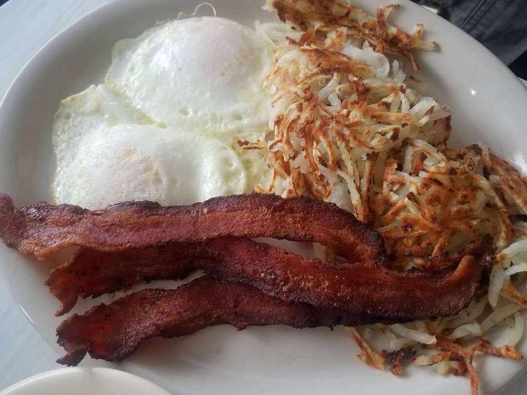 Crave-worthy diner food in Houston's suburbs