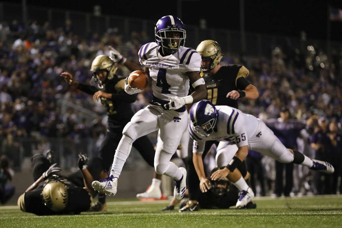 Angleton routs Foster to clinch share of 27-5A district title