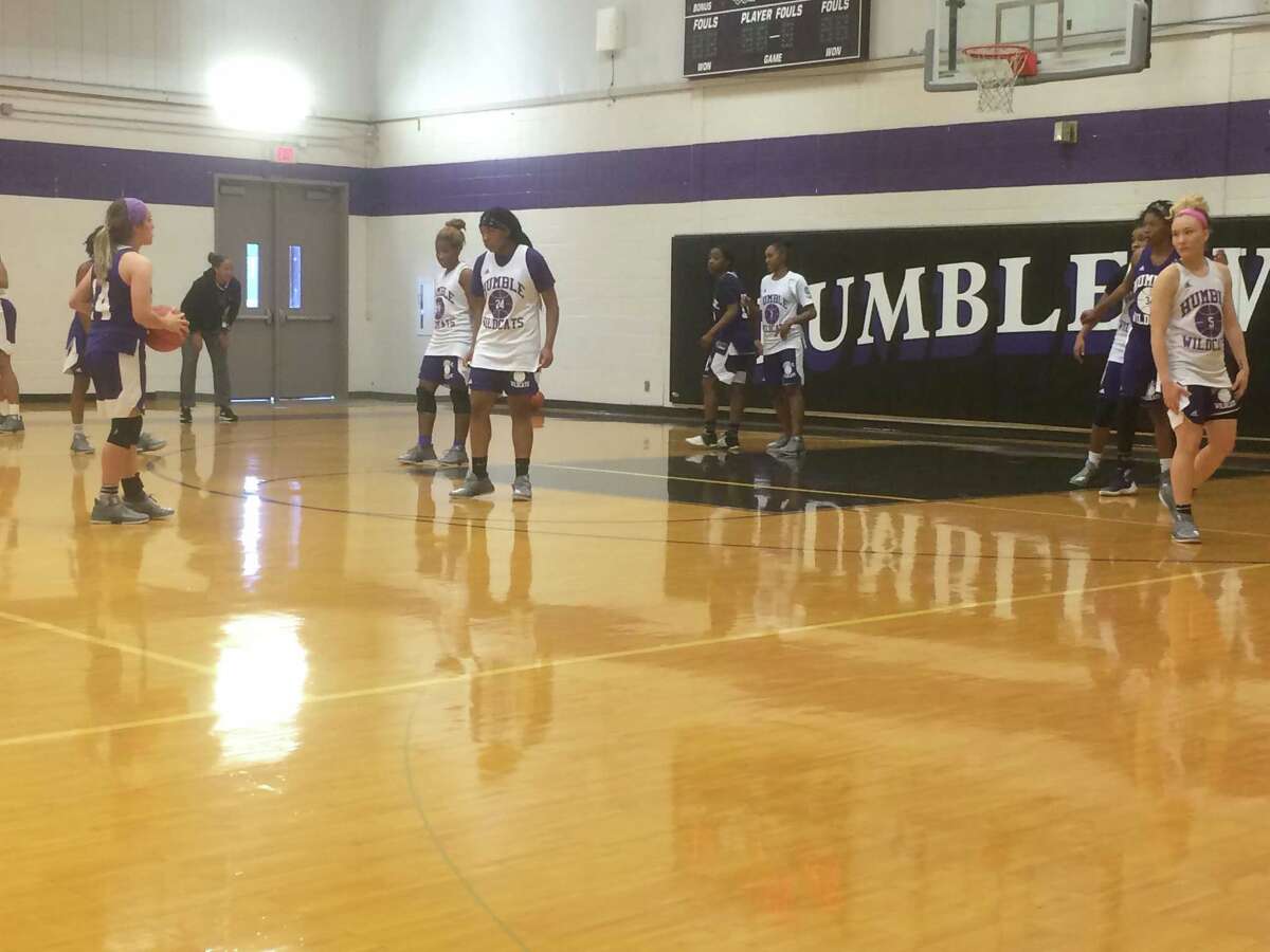 Humble girls basketball team laying new foundation