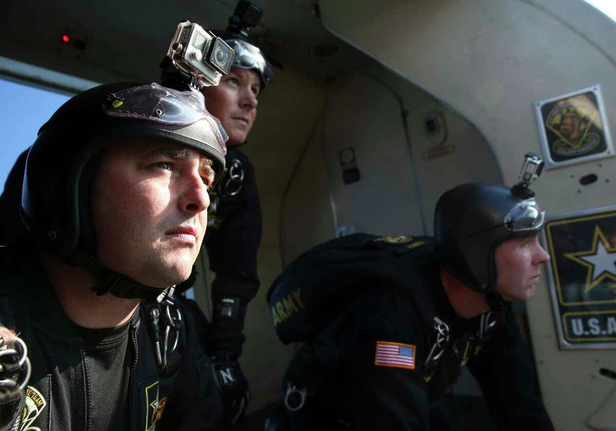 Nonprofit brings veterans to Kemah for event-filled weekend