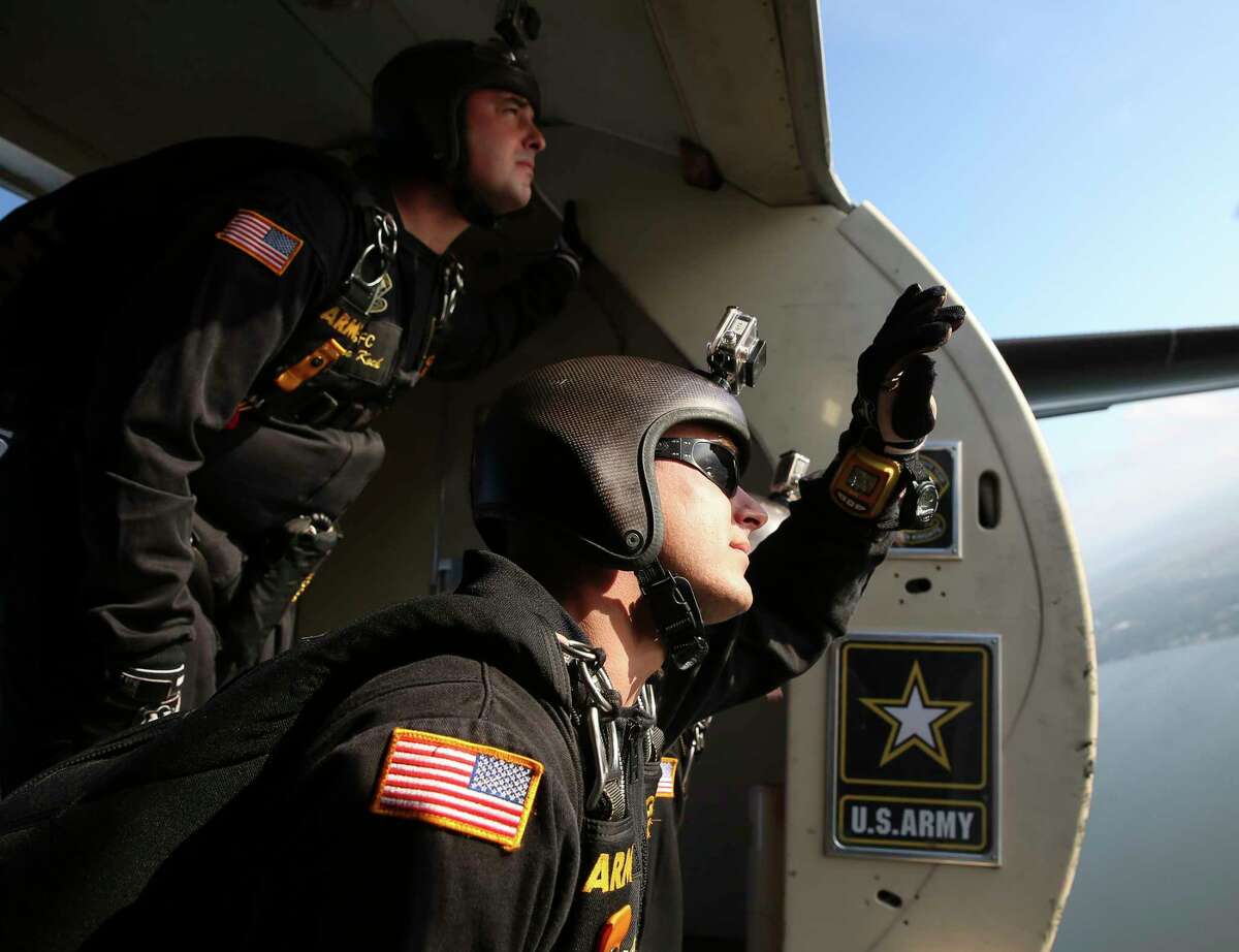 Nonprofit brings veterans to Kemah for event-filled weekend