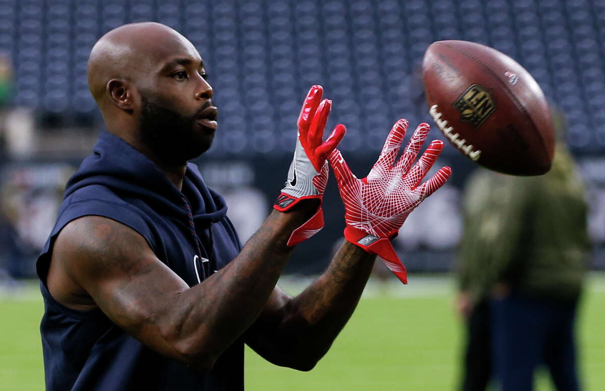 Texans' Johnathan Joseph returns to practice