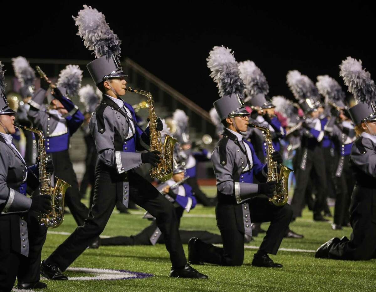 Willis HS band trailblazers in state run