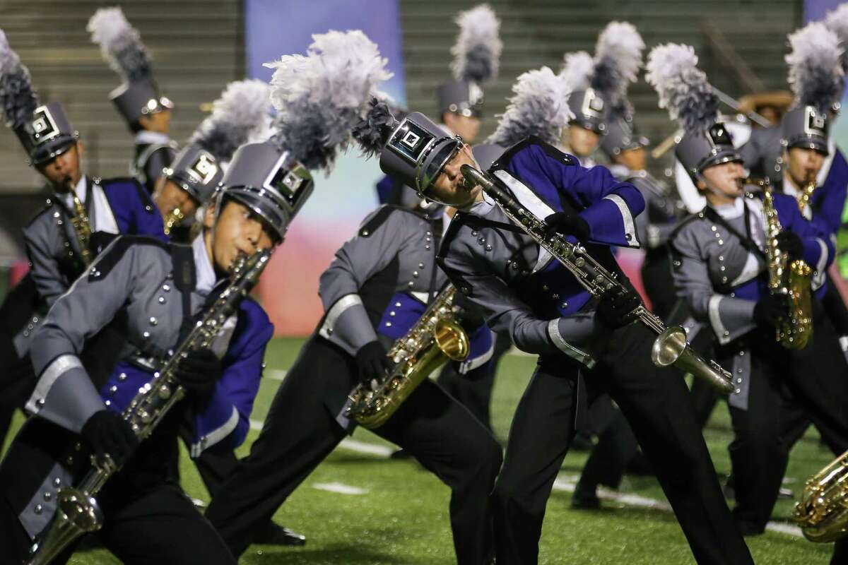 Willis HS band trailblazers in state run