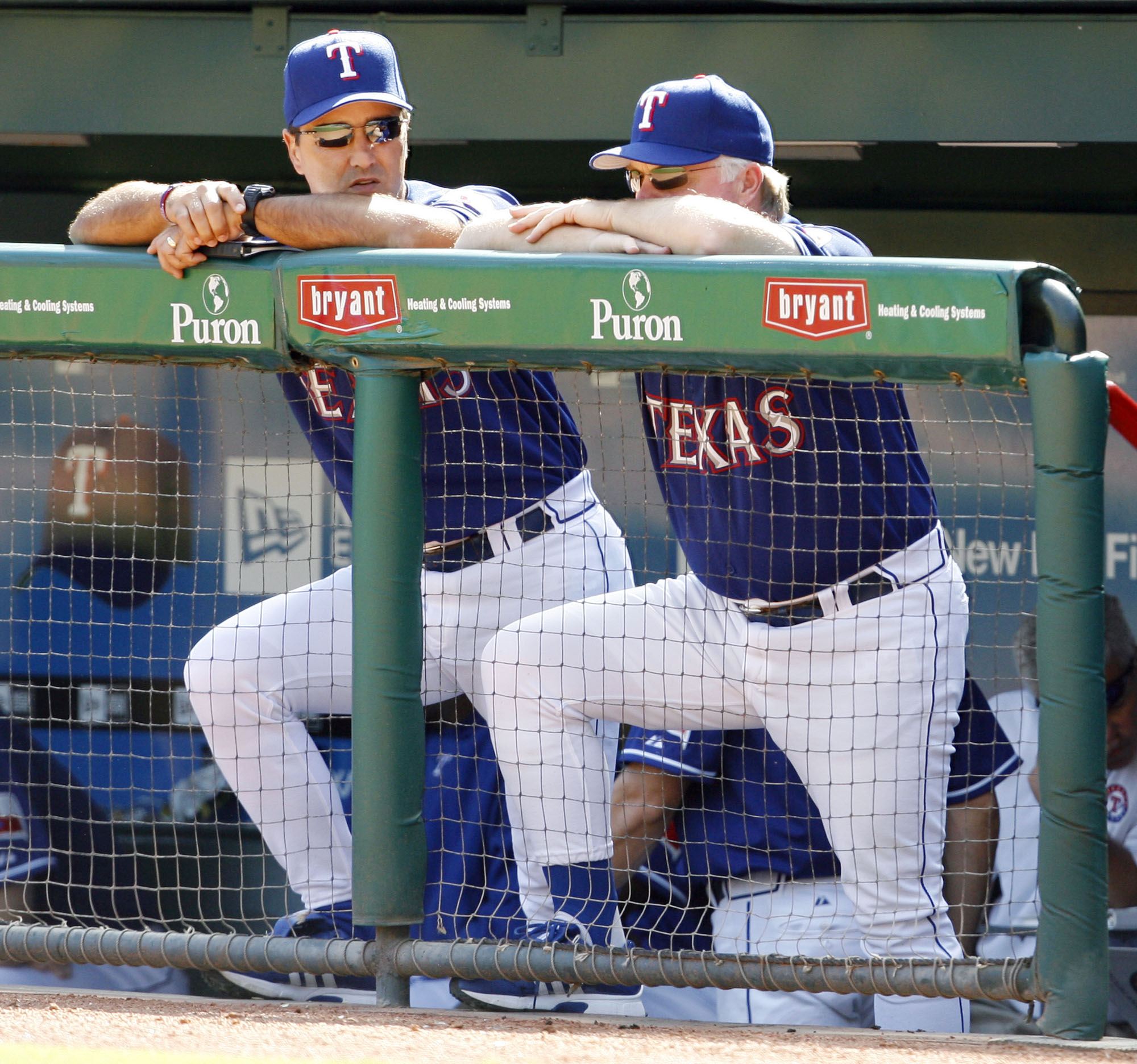 Rangers complete coaching staff; Don Wakamatsu returns, Dan Warthen hired