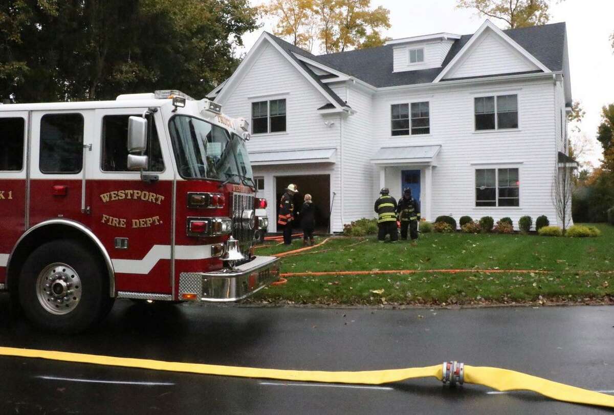 House fire on Colonial Road quickly contained