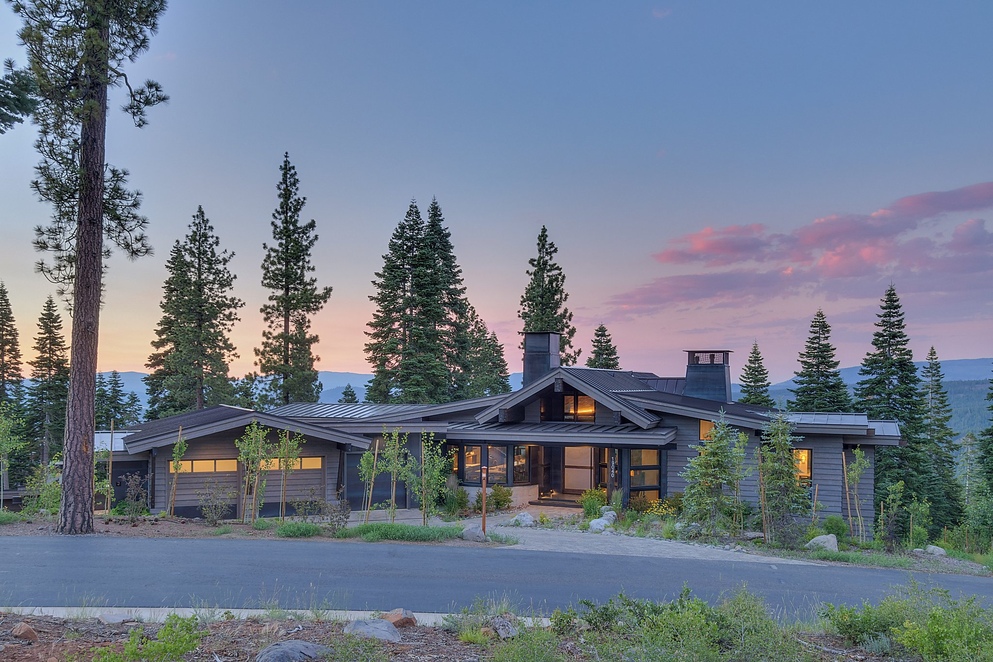 Getaway: ‘Sleek, savvy, sexy home’ in Truckee offers jaw-dropping ...
