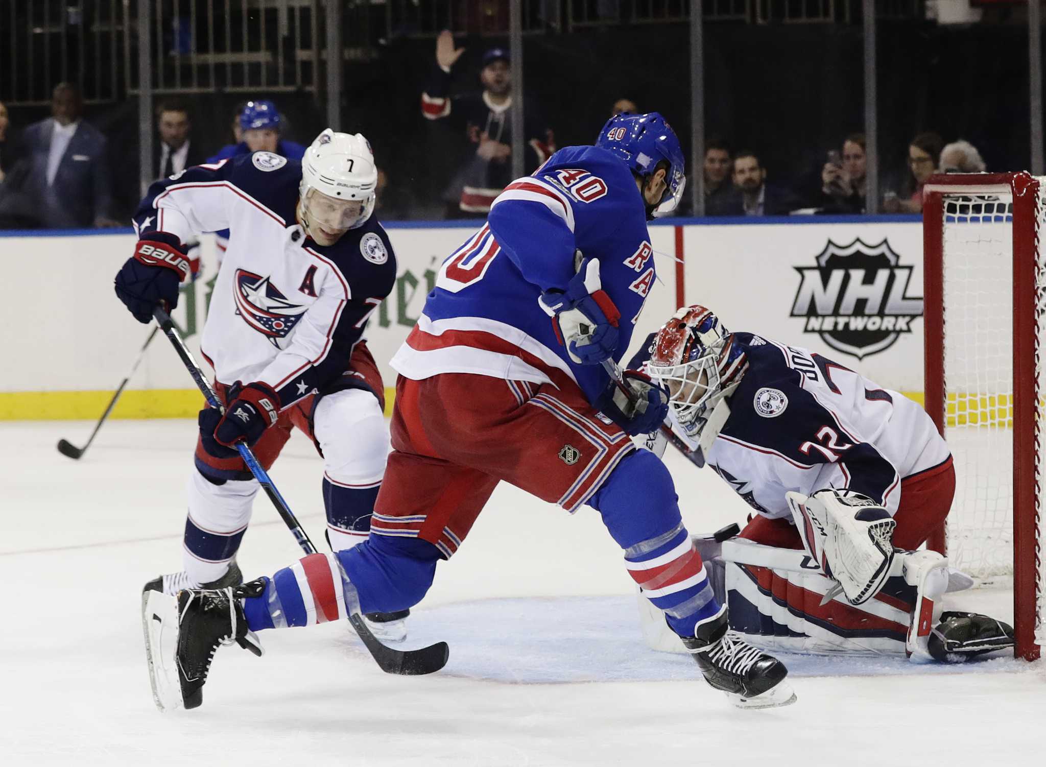 Red-hot Rangers top Blue Jackets