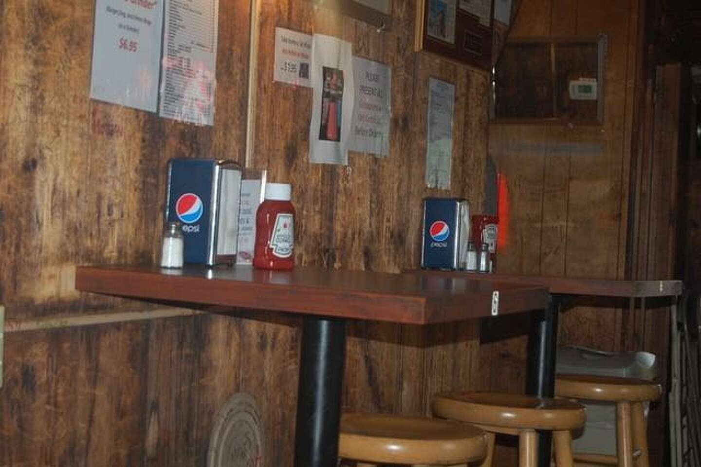 ‘50s feel at Rawley’s Drive-In