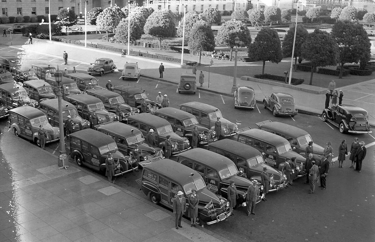 Unearthed World War II-era photos a salute to the women who volunteered