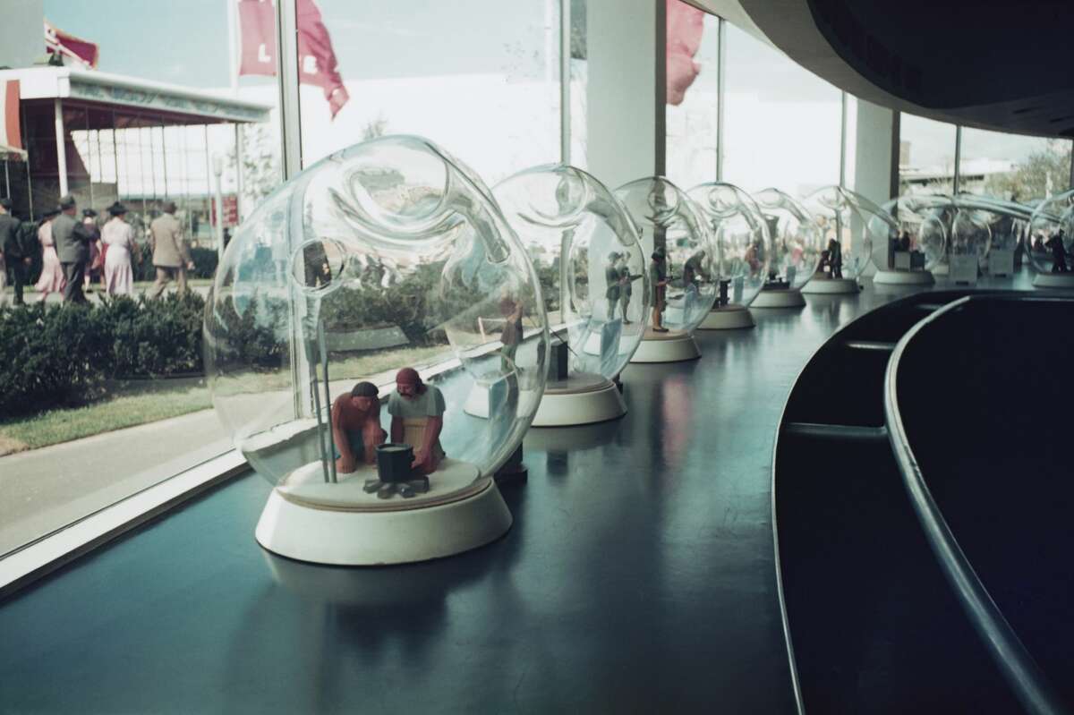 What the future was supposed to look like according to the 1939 New ...