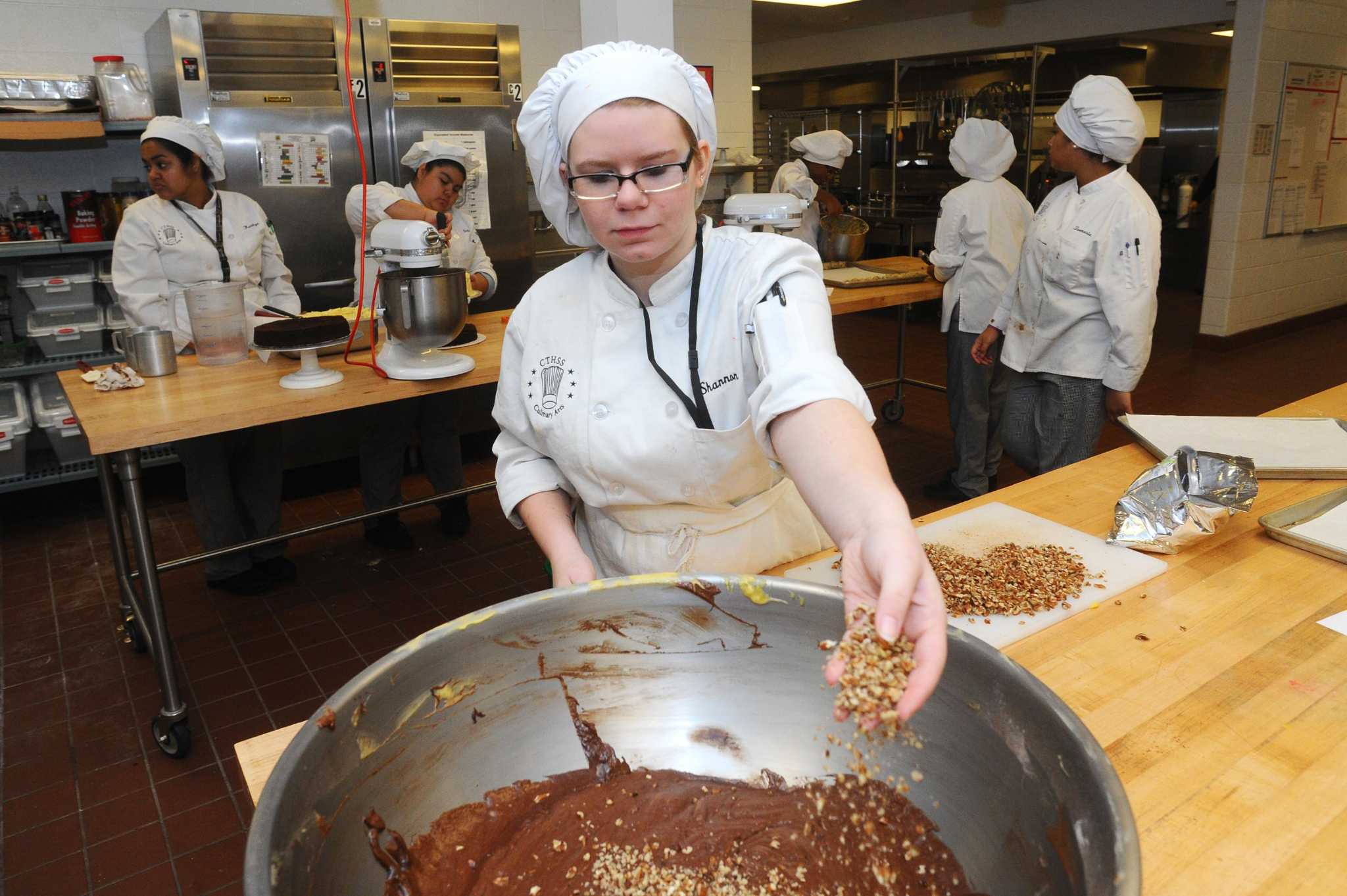 Restaurant at Wright Tech gives students hands-on experience