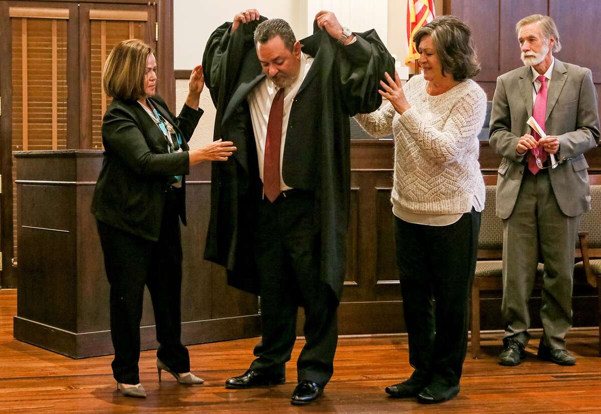 Longtime San Antonio federal prosecutor officially sworn in as new judge