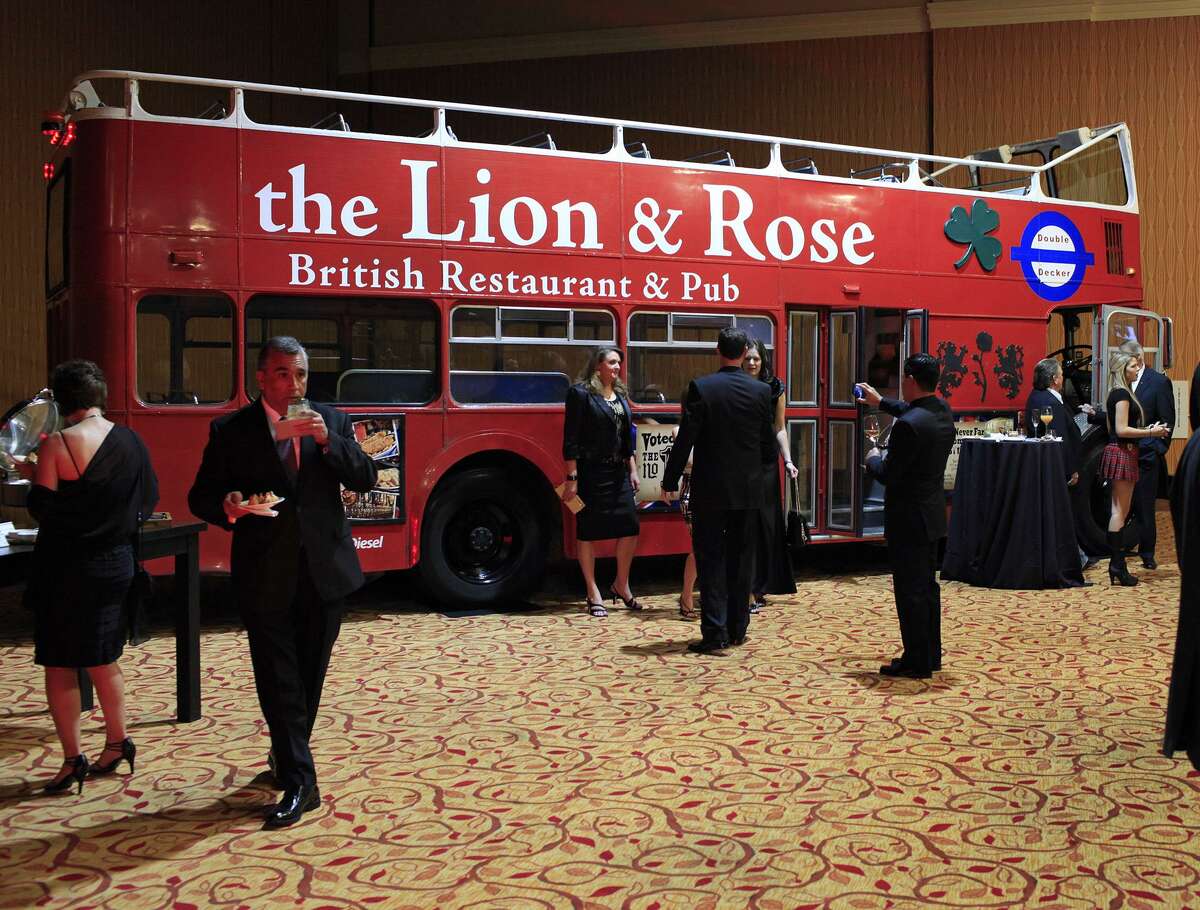 Another Lion & Rose closes, leaving just one in San Antonio