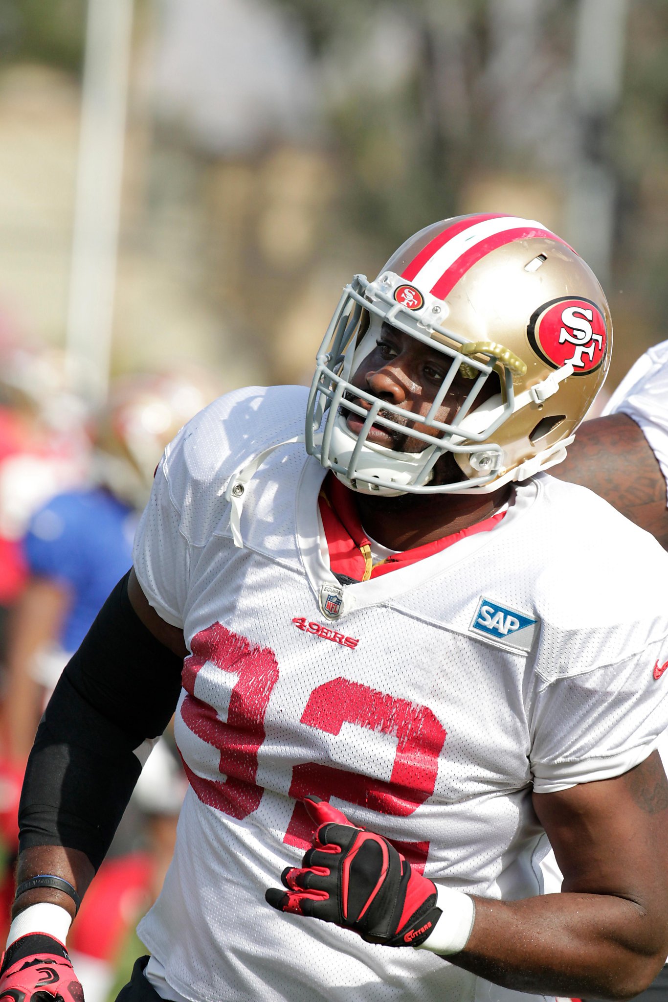 Thirtysomethings: 49ers’ defensive trio making most of potential last ...