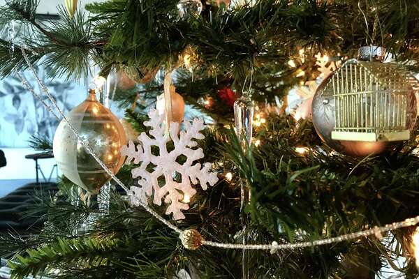 Artist Karin Broker mixes feminism, realism and romanticism in her art ...