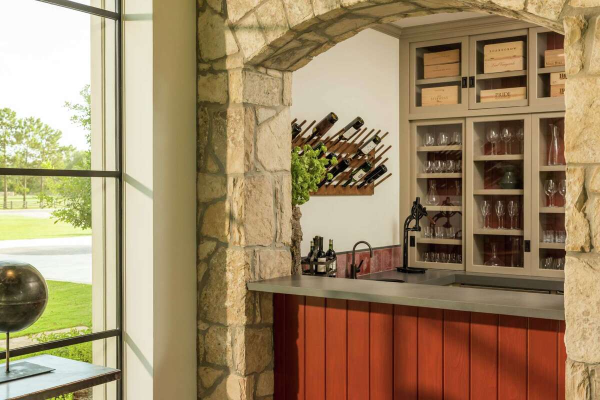 At this Waller home, the golf course is the crown jewel