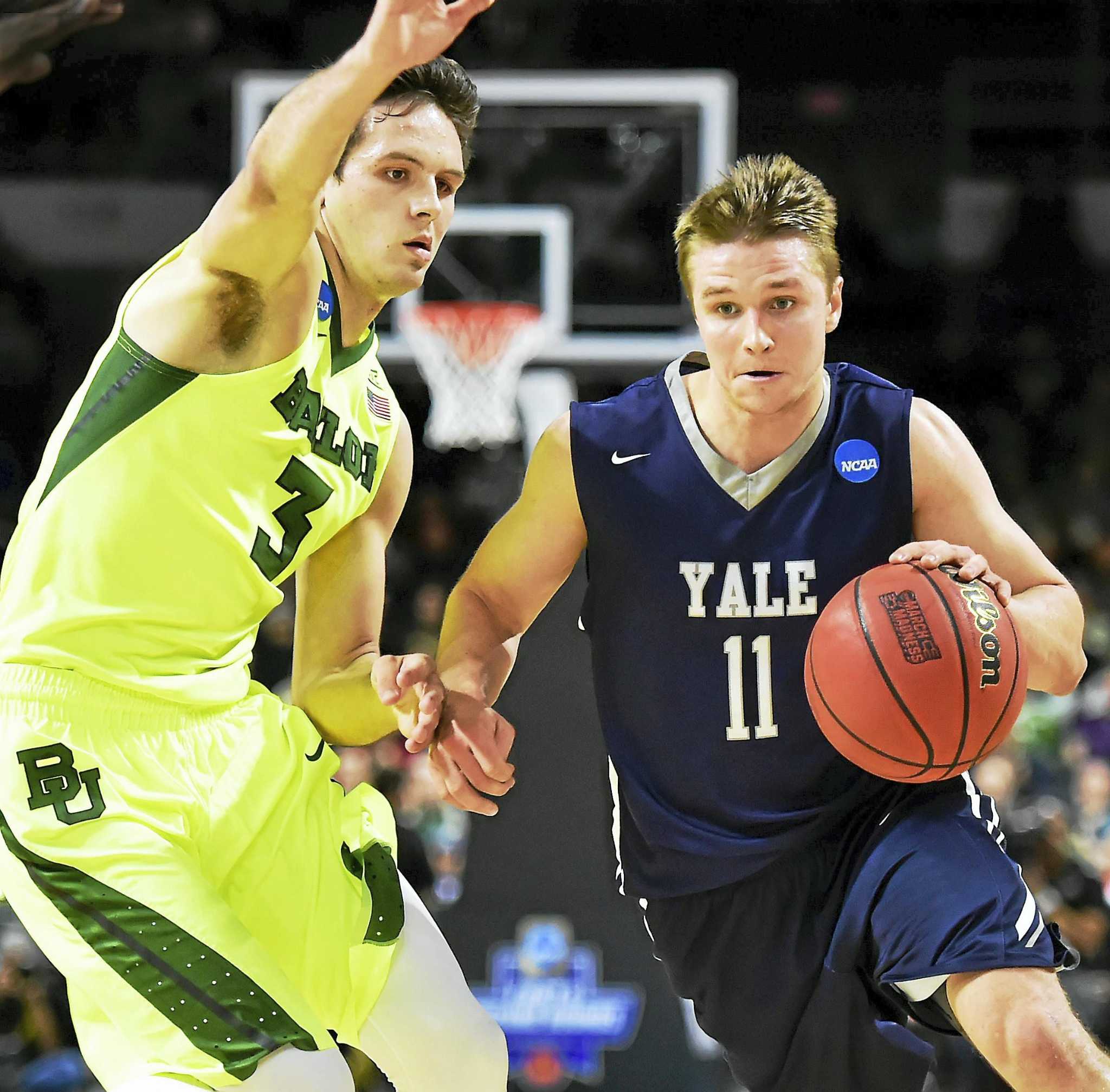 Yale men’s basketball team opens season with high hopes