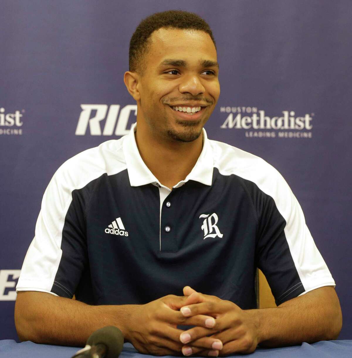 After offseason exodus, Rice begins anew under Scott Pera