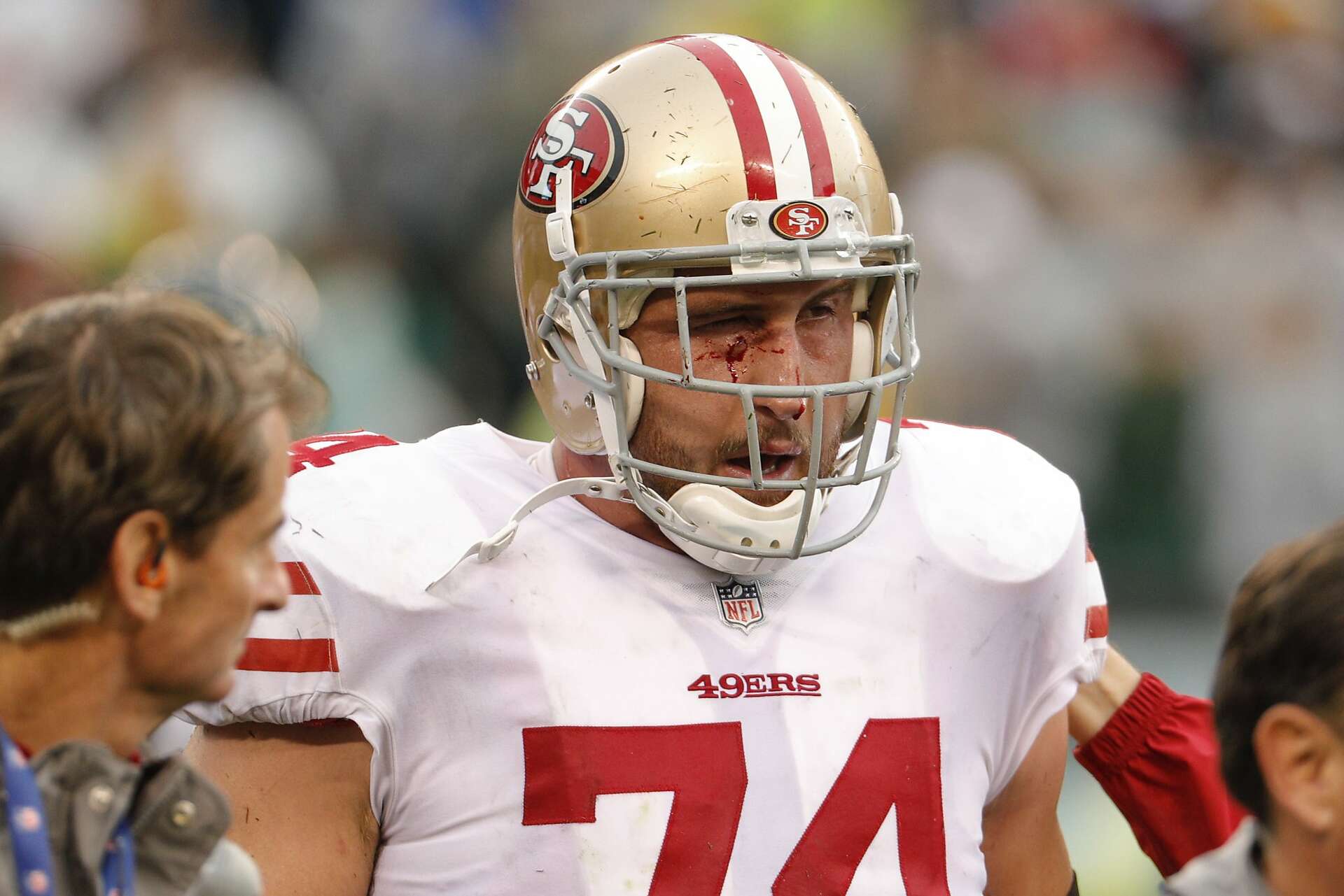 After talking, Joe Staley’s actions speak loudly in 49ers’ first win