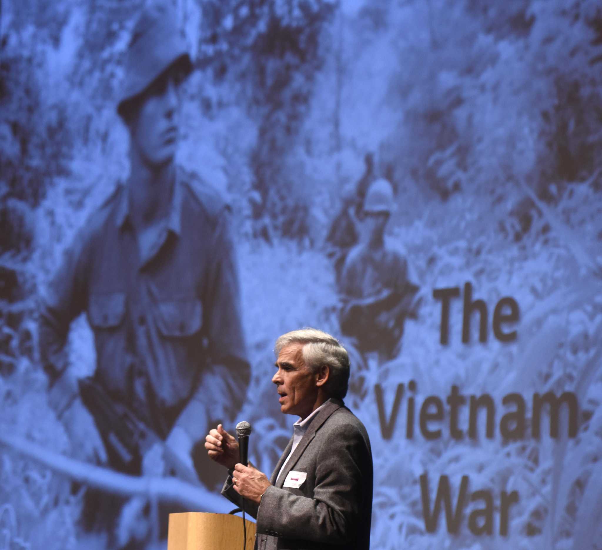 Vietnam veterans speak to GHS students about life after service