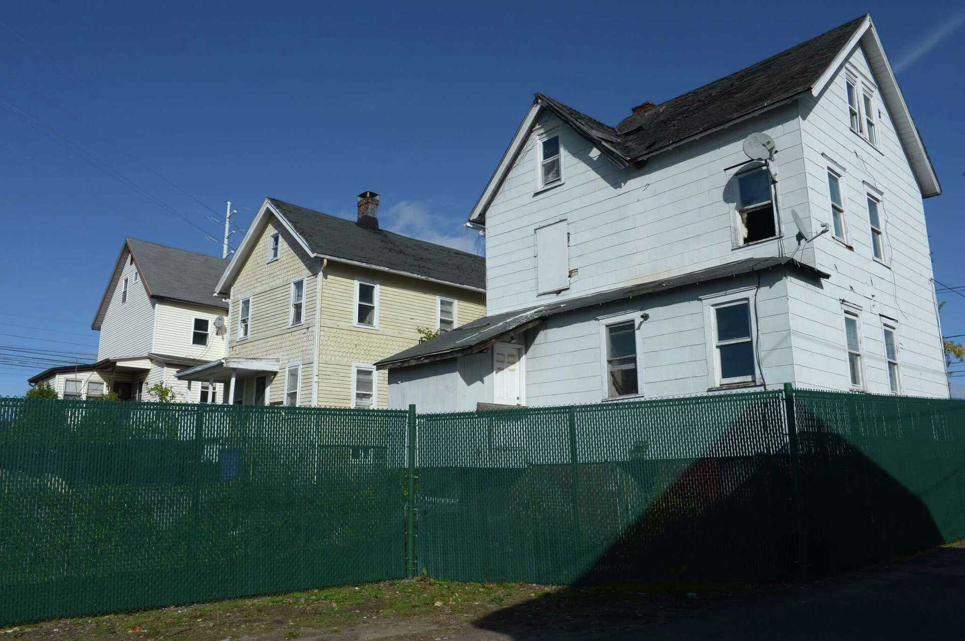 Archaeological study looks for signs of Native American fort at Walk ...