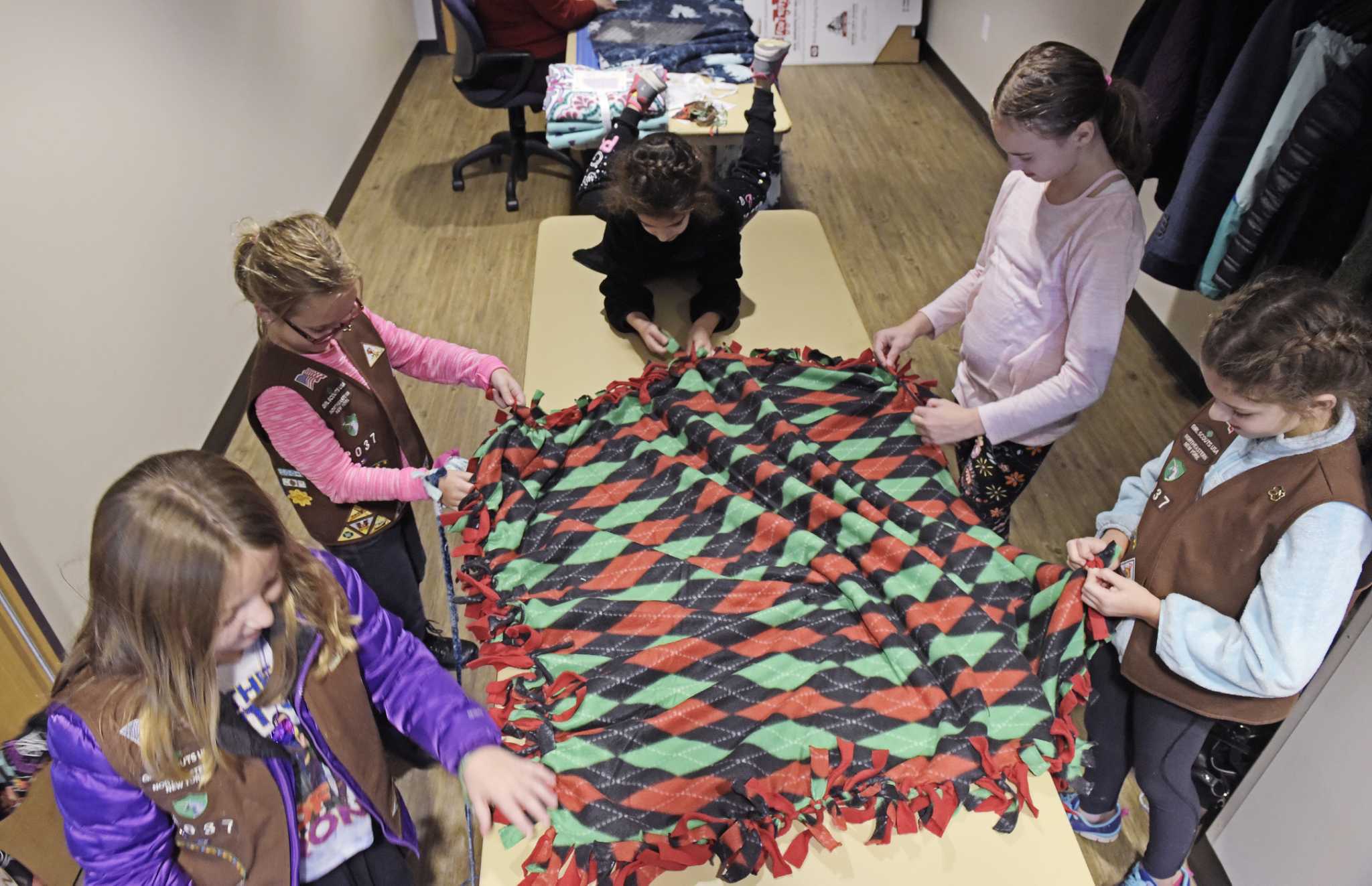 Photos: Blanket making party