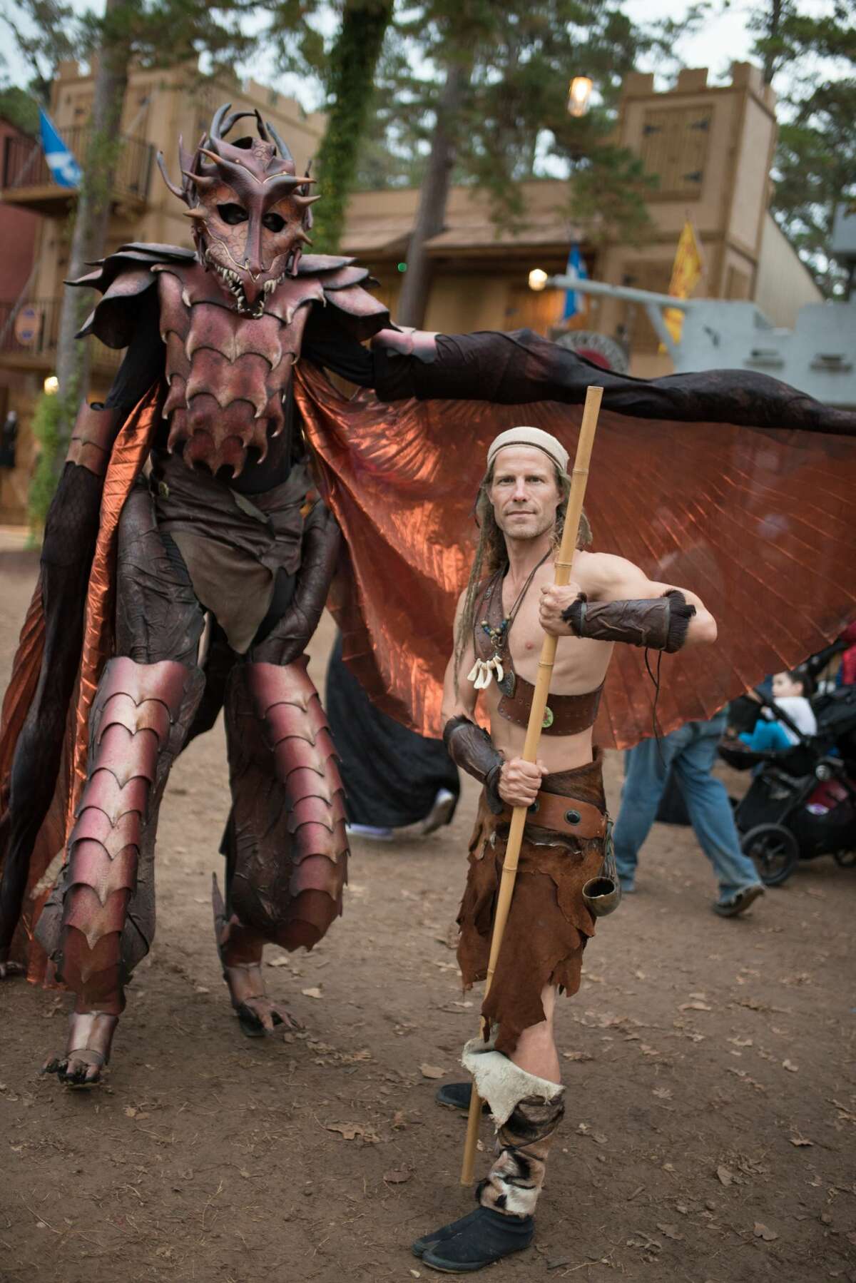 Cosplay-friendly 'Heroes and Villains' weekend debuts at Texas RenFest