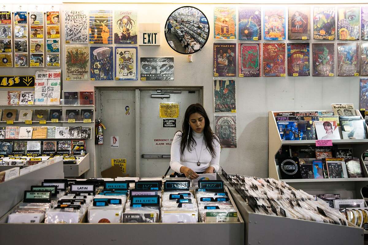 Vinyl resurgence helps Amoeba mark 20th anniversary
