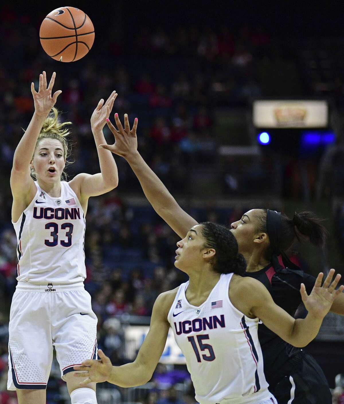 UConn’s Gabby Williams made presence felt against Stanford this time
