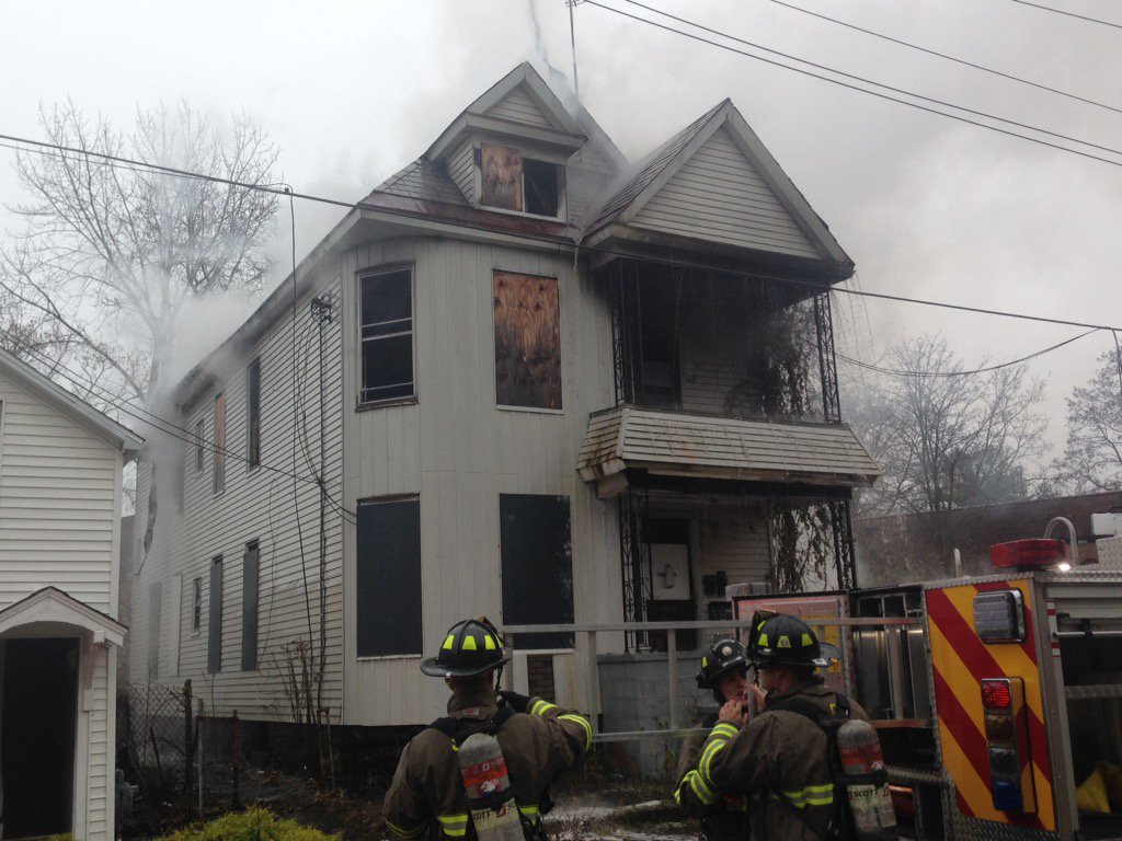 Schenectady fire deliberately set, firefighters said