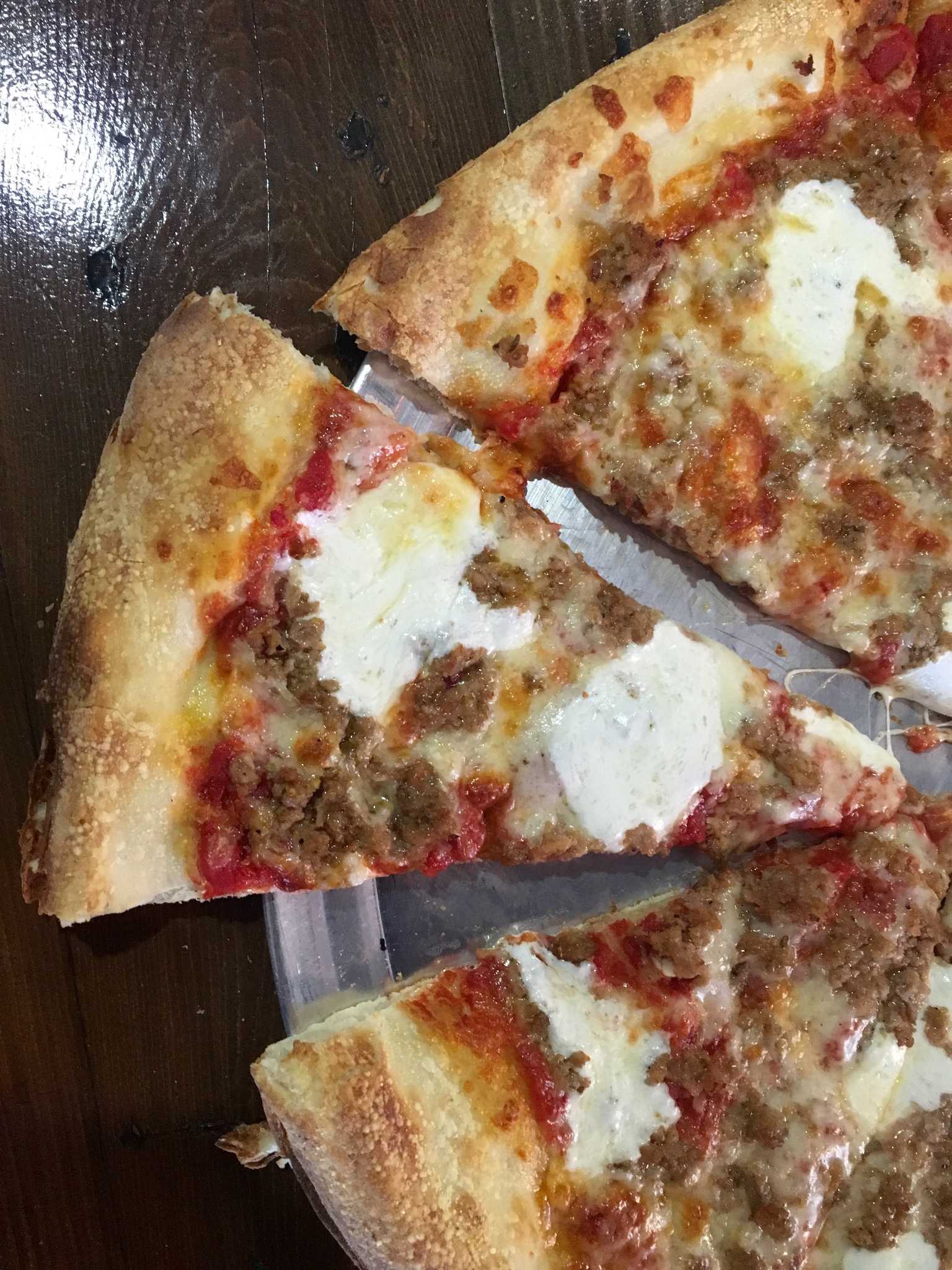 Eat this: New York style pizza at Pizaro's