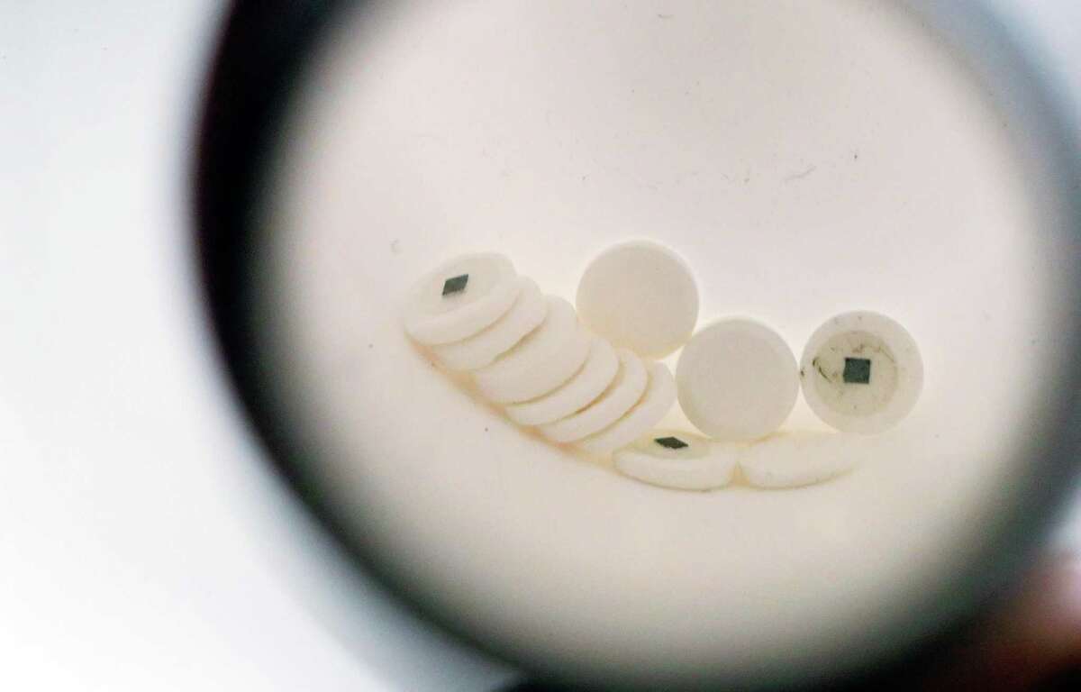 Digital pill that tracks use when swallowed gets FDA approval