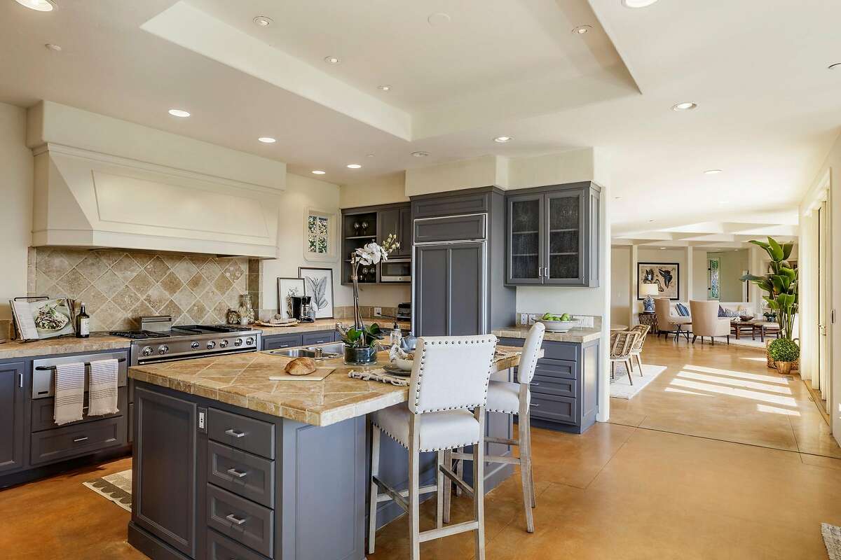 Kentfield estate boasts grand views, inviting outdoor spaces