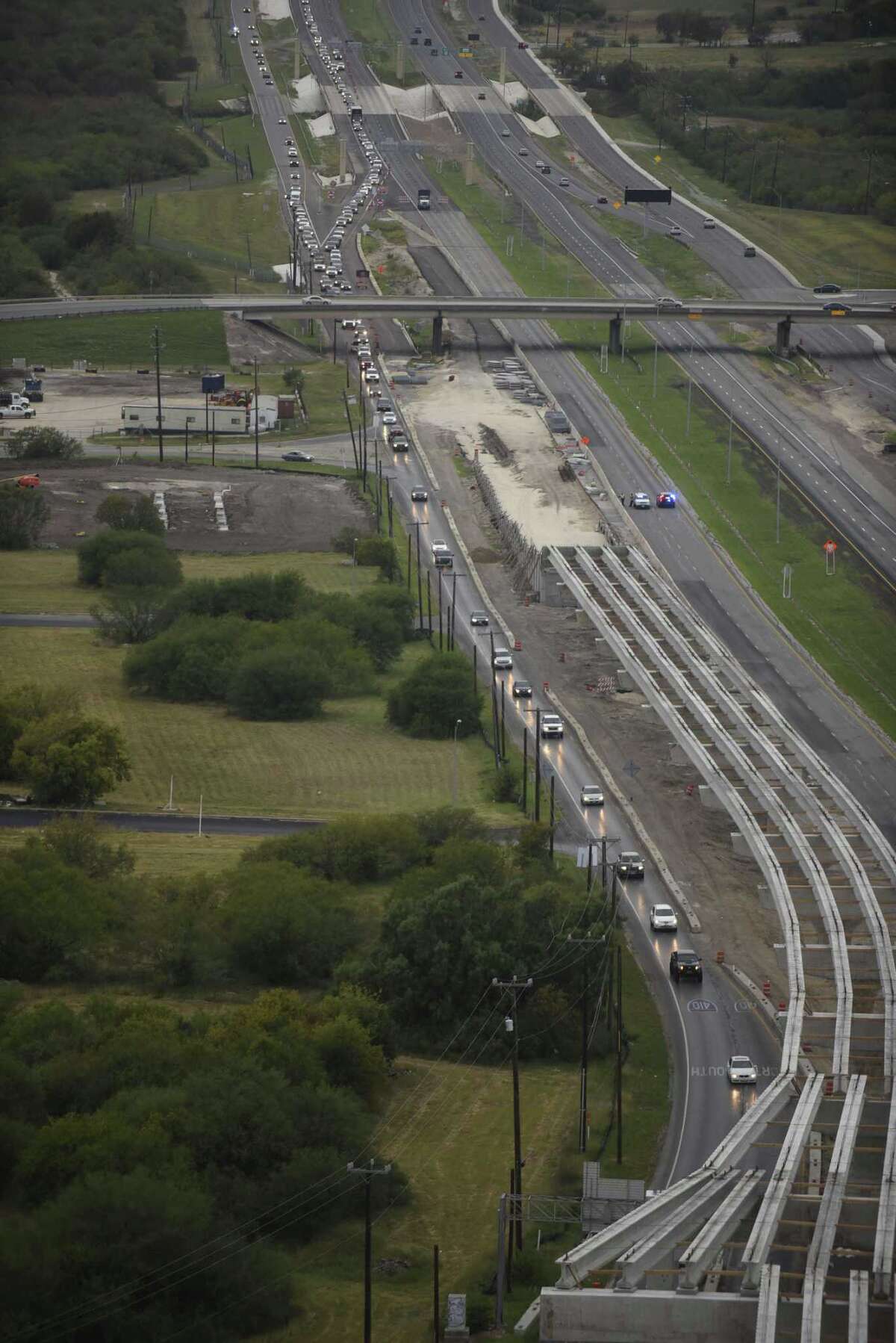 Closures of Loop 410, I-35 and I-10 may irk weekend drivers