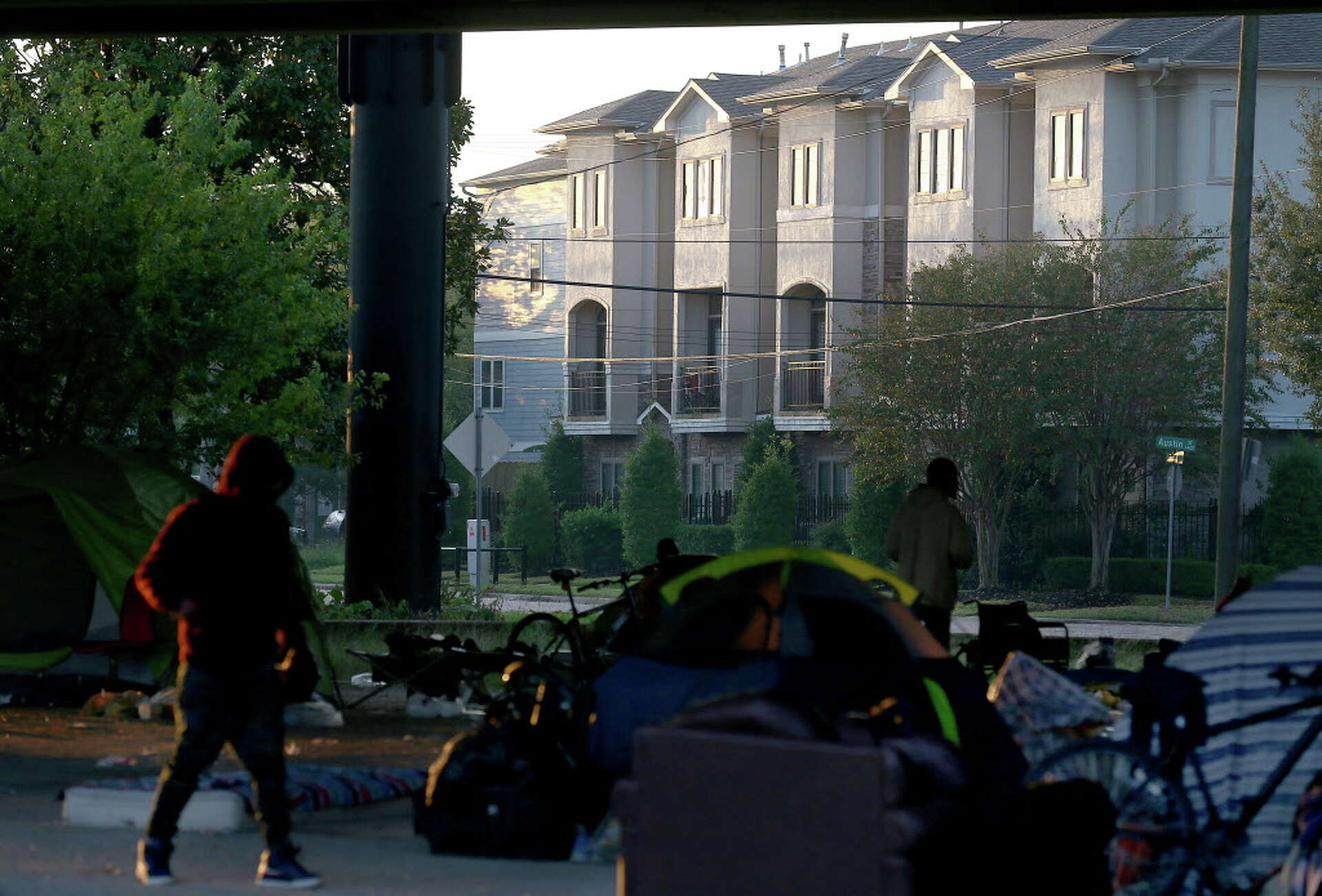 "Deep Cleansing" of Houston homeless encampment underway by city