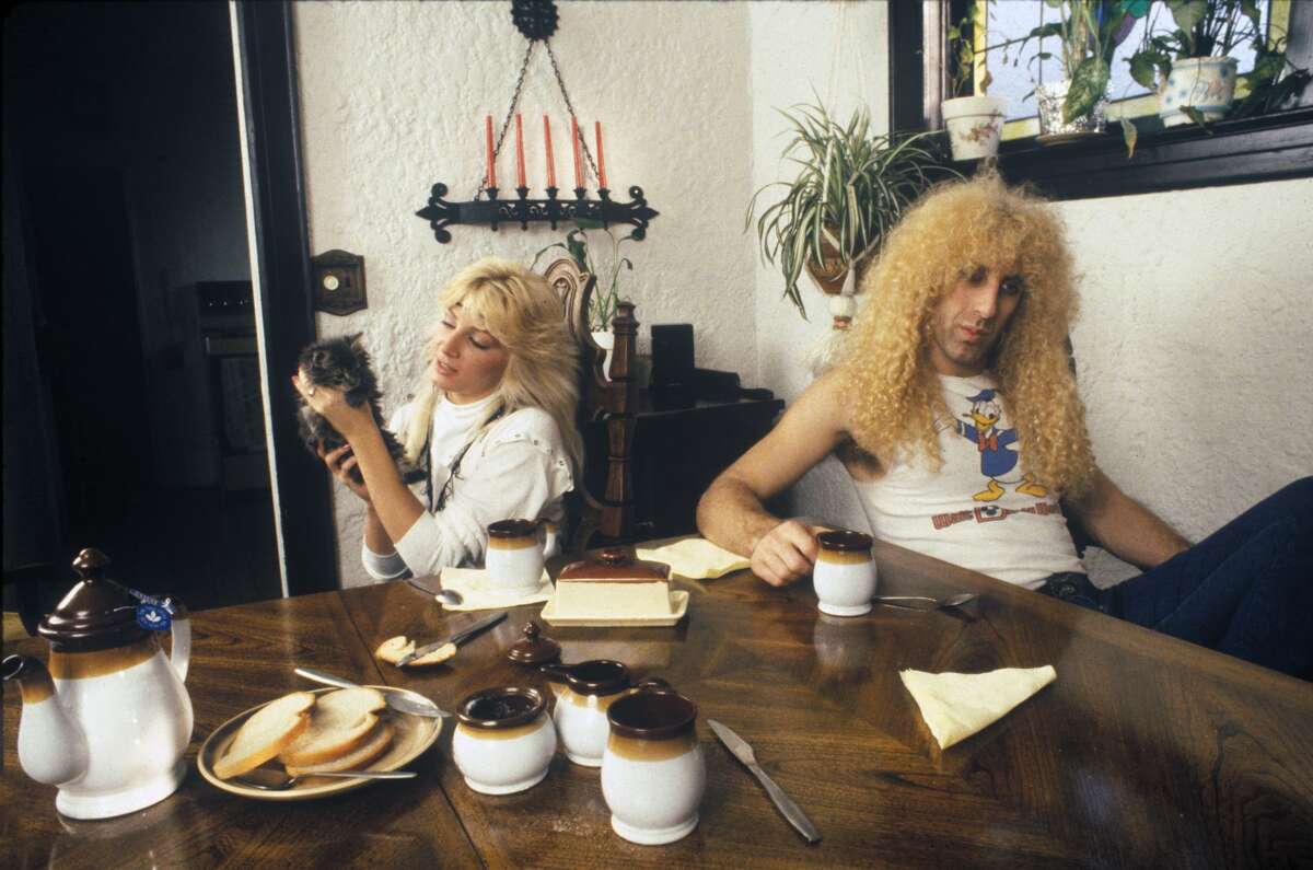 See how rockers and pop stars have relaxed at home through the years