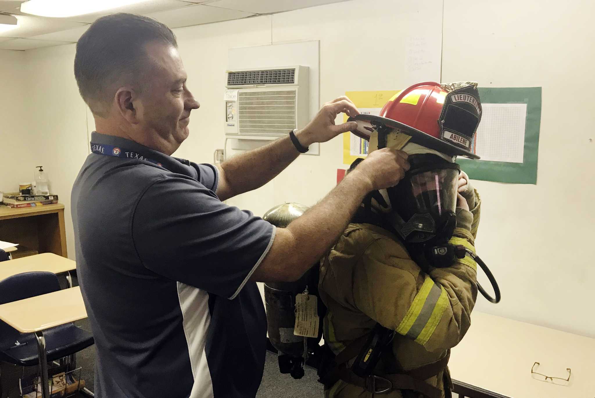 Abilene high school students to take firefighter classes