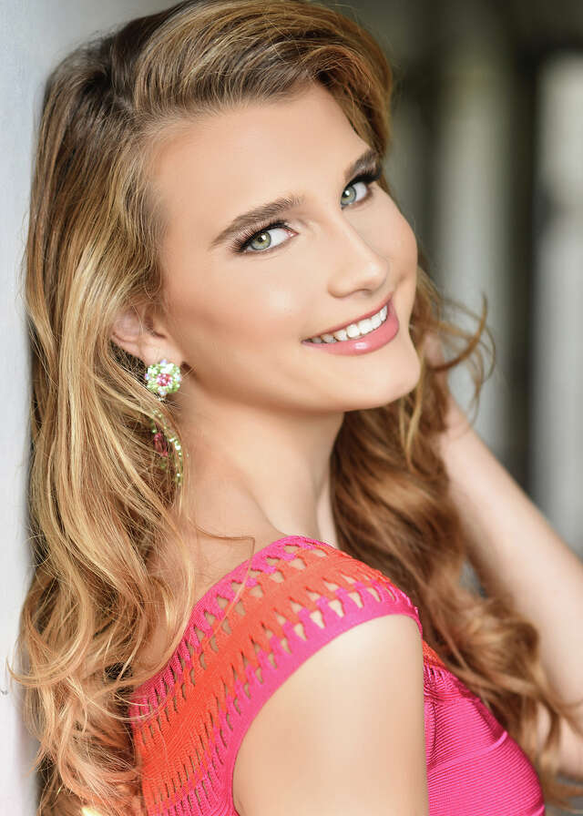 Houston-area women compete for pageant title once held by Carlos Correa ...