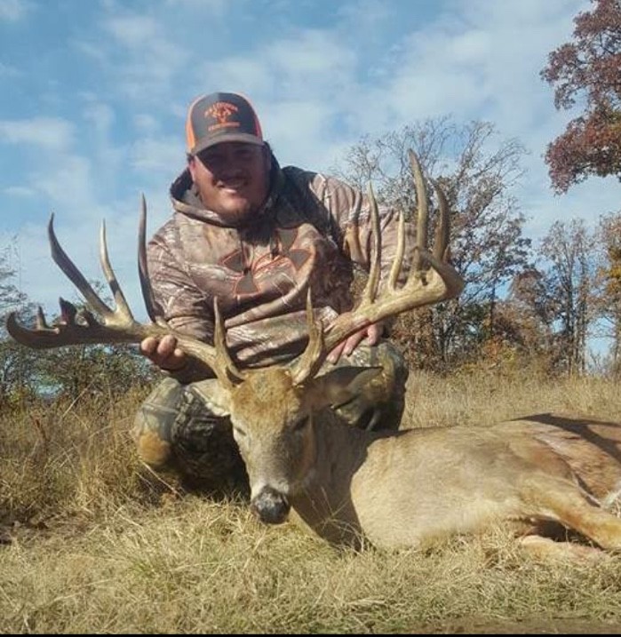 Texas whitetail poachers plead guilty to several charges after killing ...