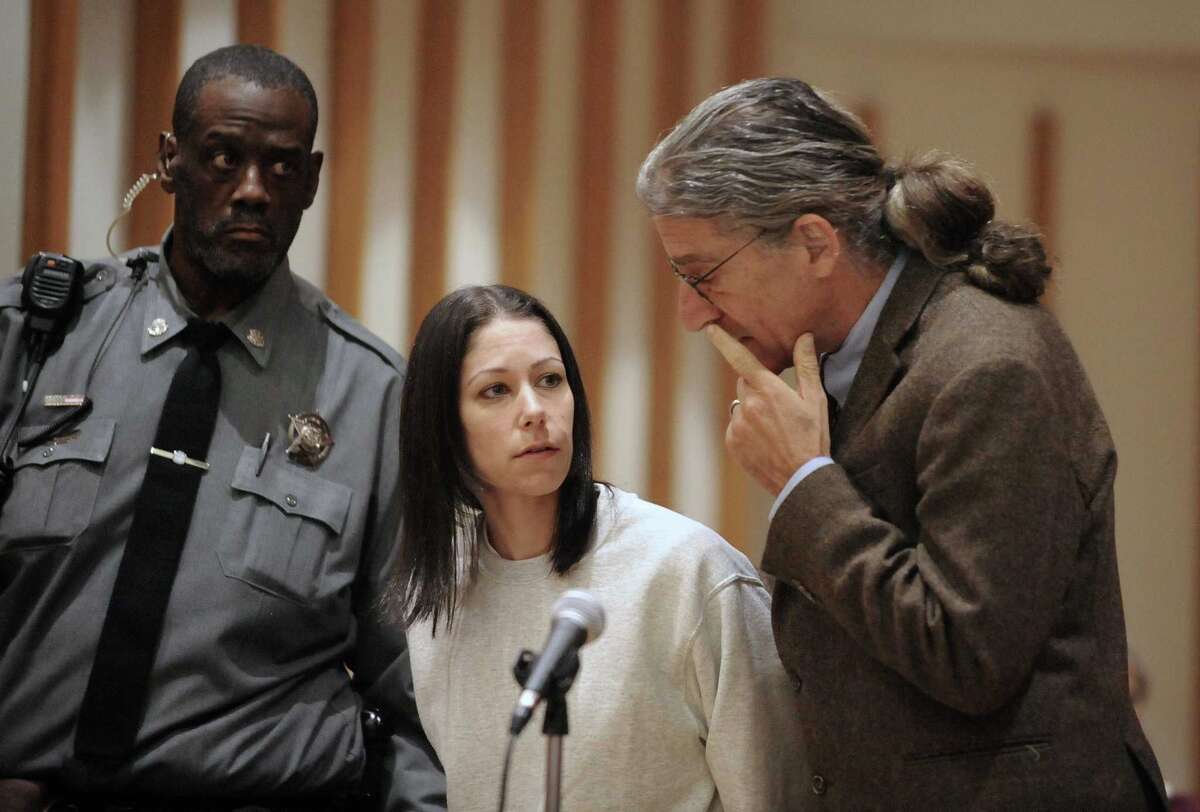 Valiante faces 8 years in murder of boyfriend’s parents