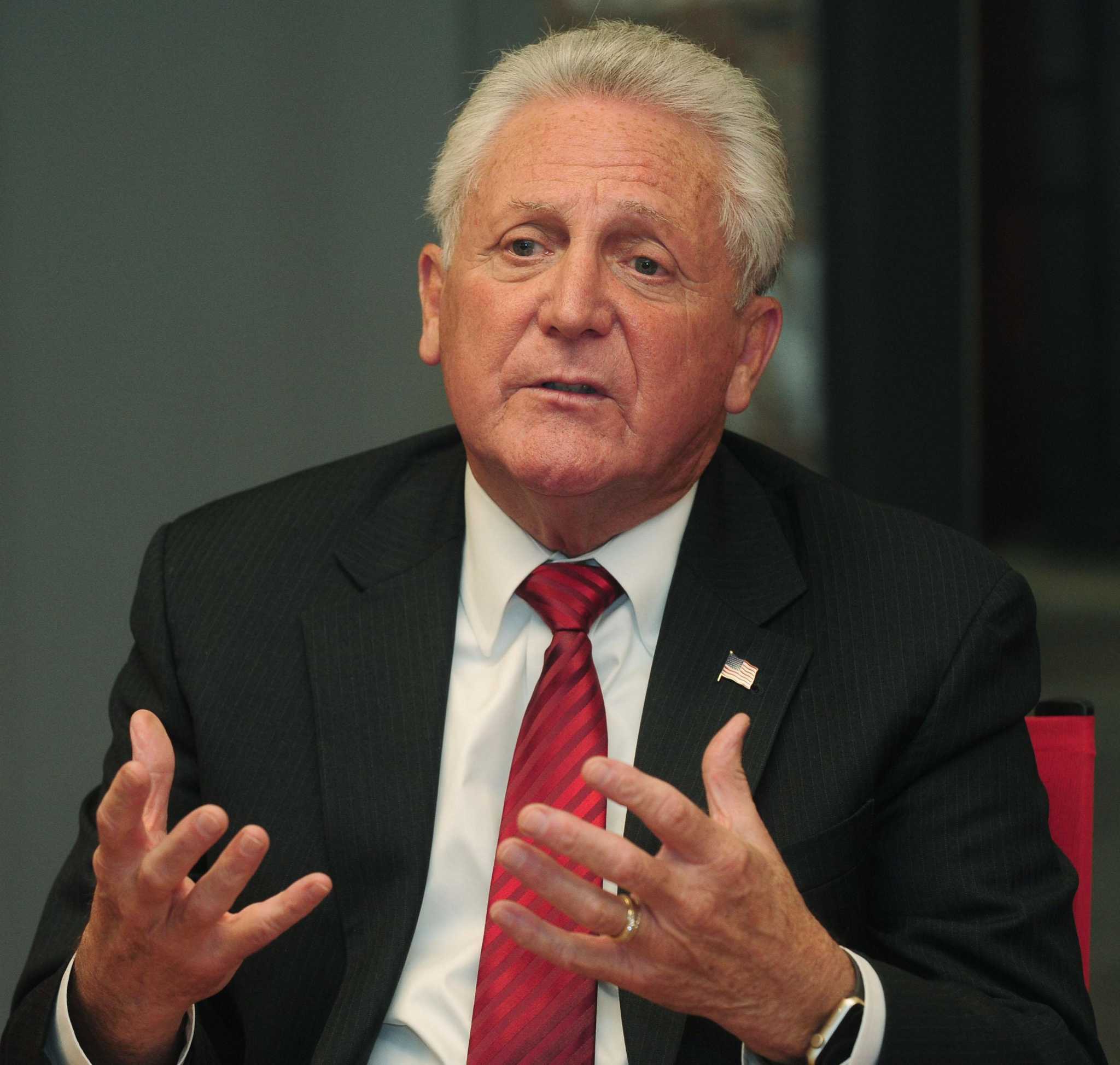 Rilling to be sworn into third term as Norwalk mayor