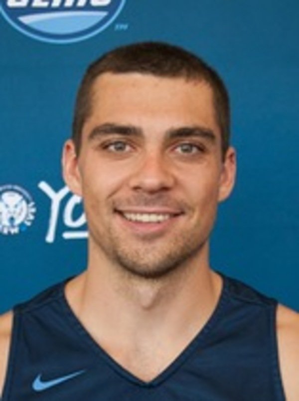 Spitzley leads NU men to big comeback win over Walsh